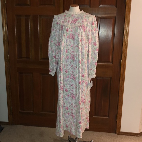 Lanz Of Salzburg | Intimates & Sleepwear | Lanz Of Salzburg Nightgown ...